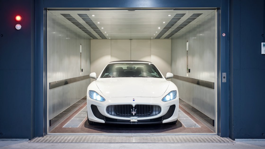 Schindler Autoaufzug | Schindler Aufzüge AG